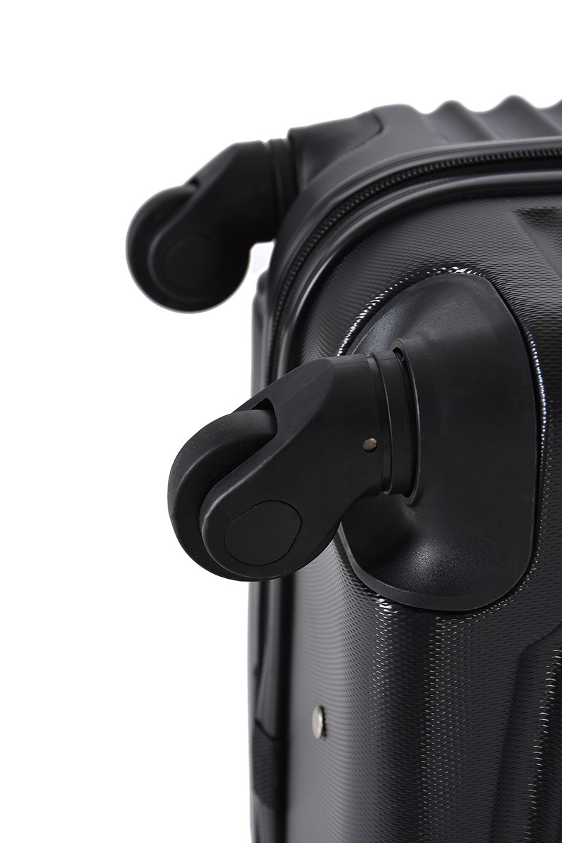 Ormi Fekete Színű Közepes Méretű Kemény Falú Négykerekű Bőrönd ...