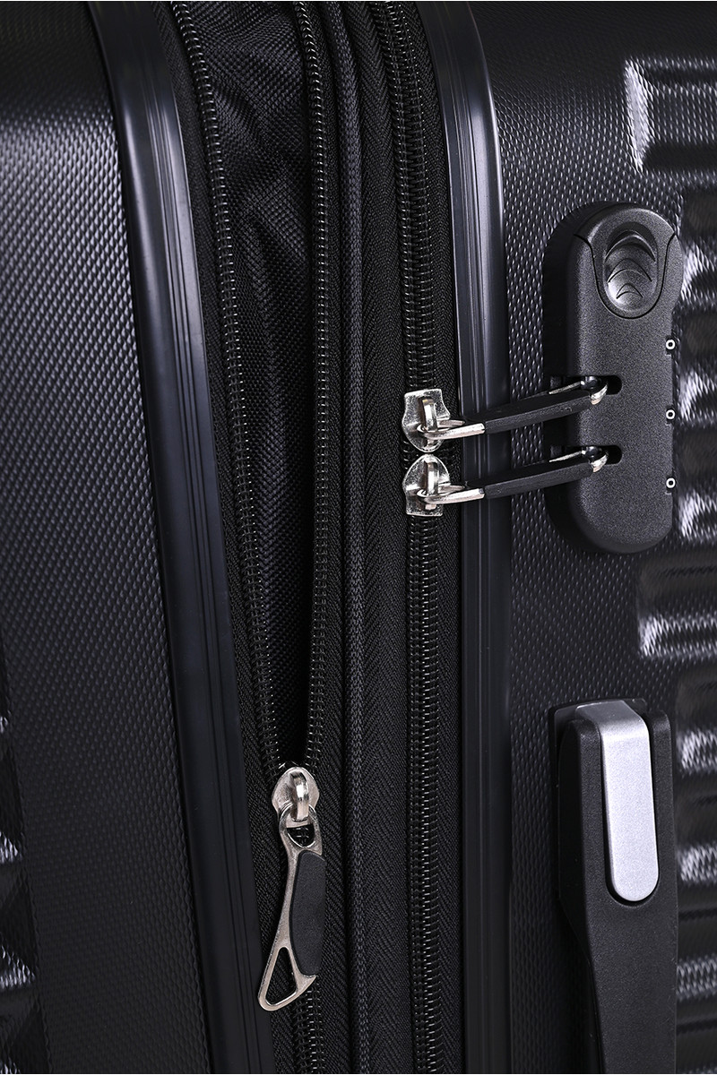 Ormi Kis Méretű Fekete Színű Keményfalú Bőrönd - KABIN (kis) MÉRETŰ ...